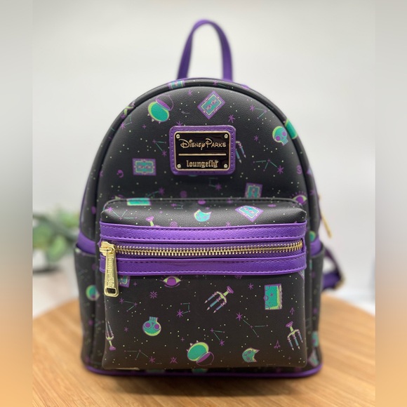 Loungefly | Bags | Loungefly Disney Parks 22 Hocus Pocus Mini Backpack ...